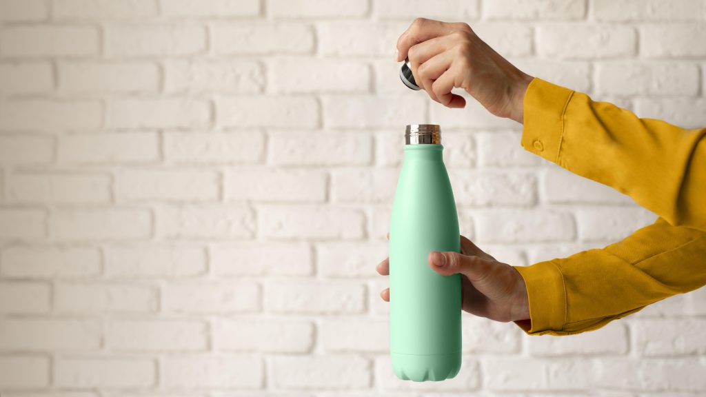 Manfaat Membawa Botol Sendiri - Blog KlikIndomaret