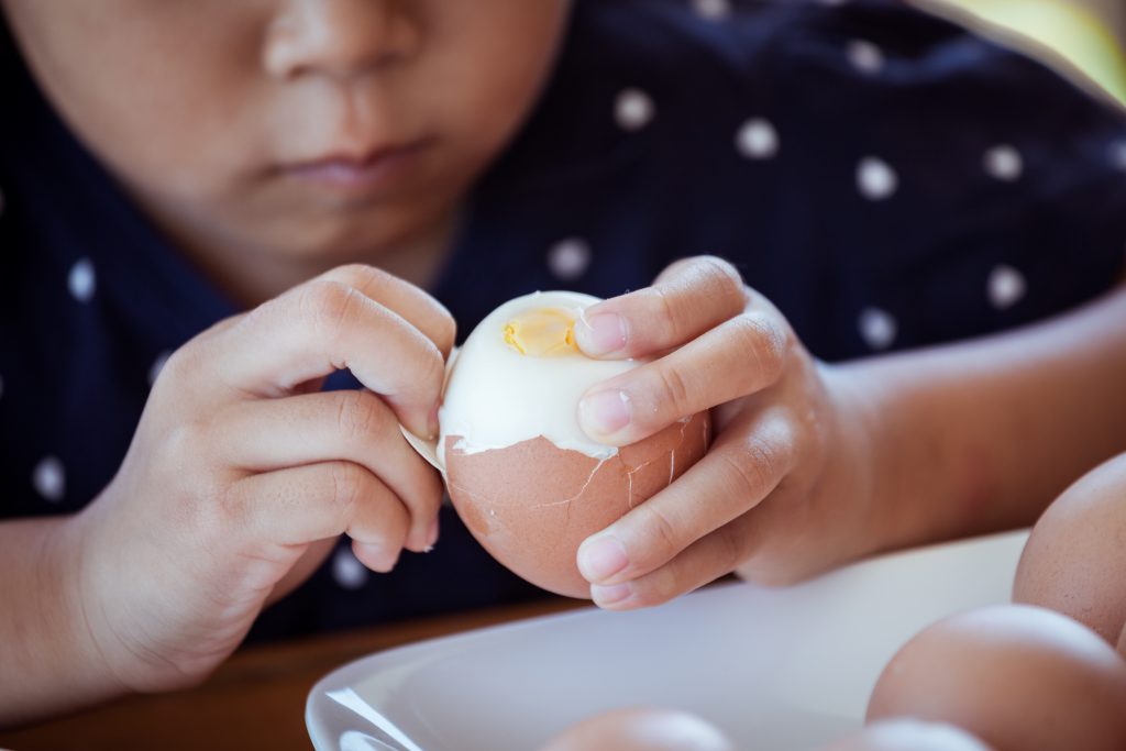 4 Tips Rebus Telur Supaya Lebih Mudah Dikupas - Blog KlikIndomaret