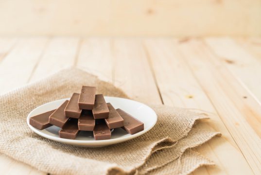4 Jenis Coklat yang Sering Digunakan Memasak - Blog KlikIndomaret
